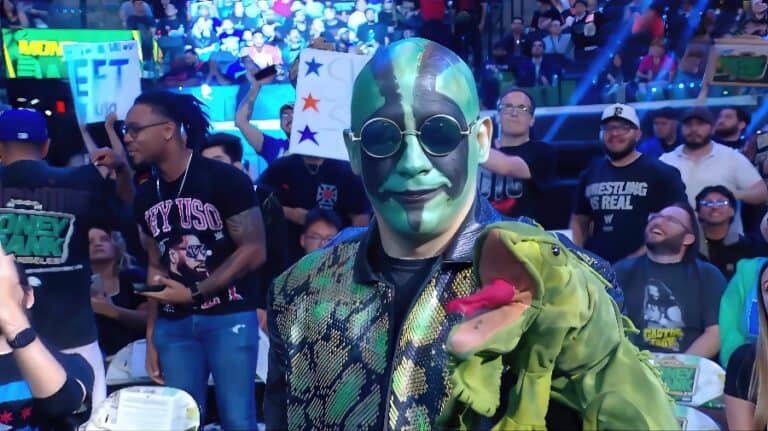 WWE Hall of Famer Has High Praise For Mr. Iguana - Wrestling News