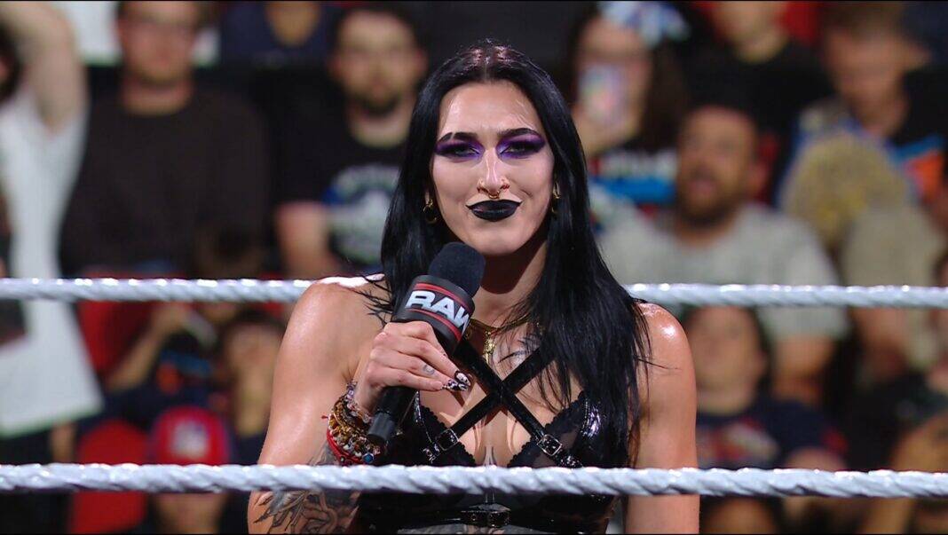 Rhea Ripley Suffers Bloody Nose At WWE Live Event - Wrestling News