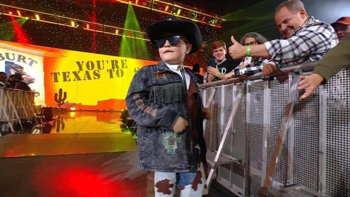 5-Year-Old Fan Lives Out WWE Dream, Confronts Logan Paul Backstage ...